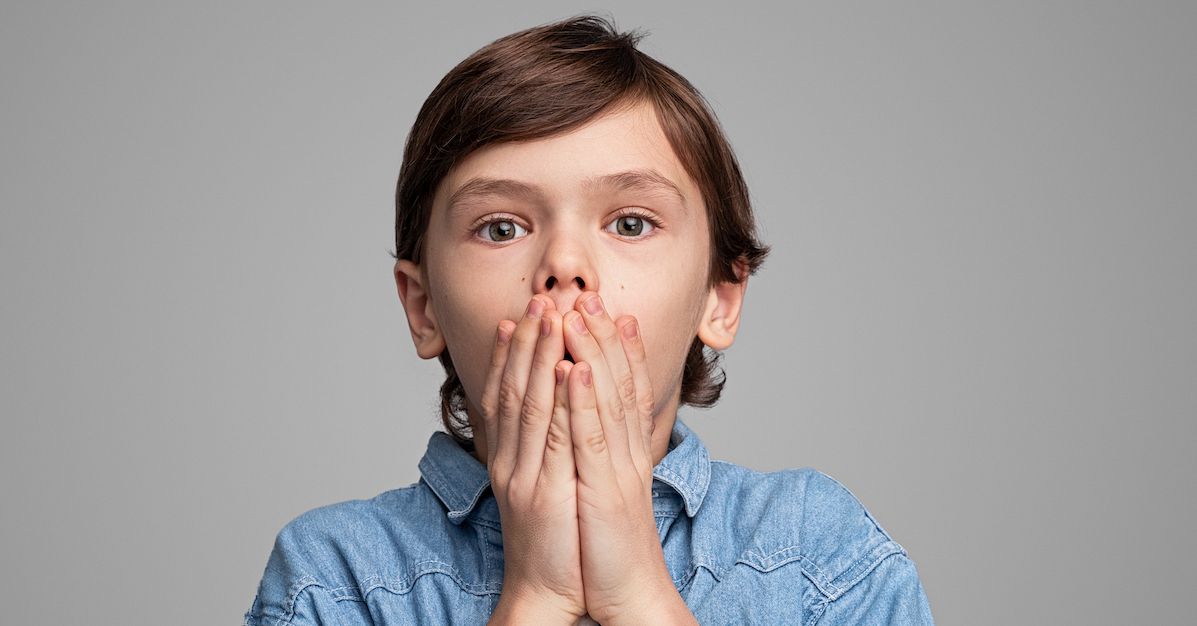 Qué es la mordida cruzada: tipos, causas y cómo corregirla 🦷