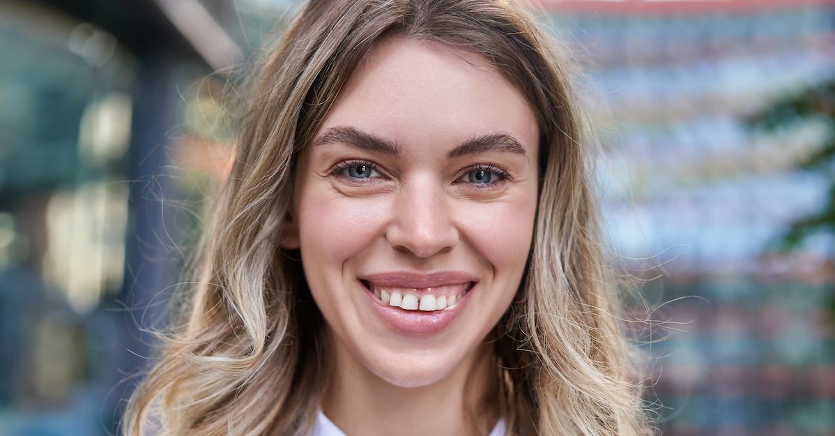 Gummy smile: what it is, causes and treatments 🦷